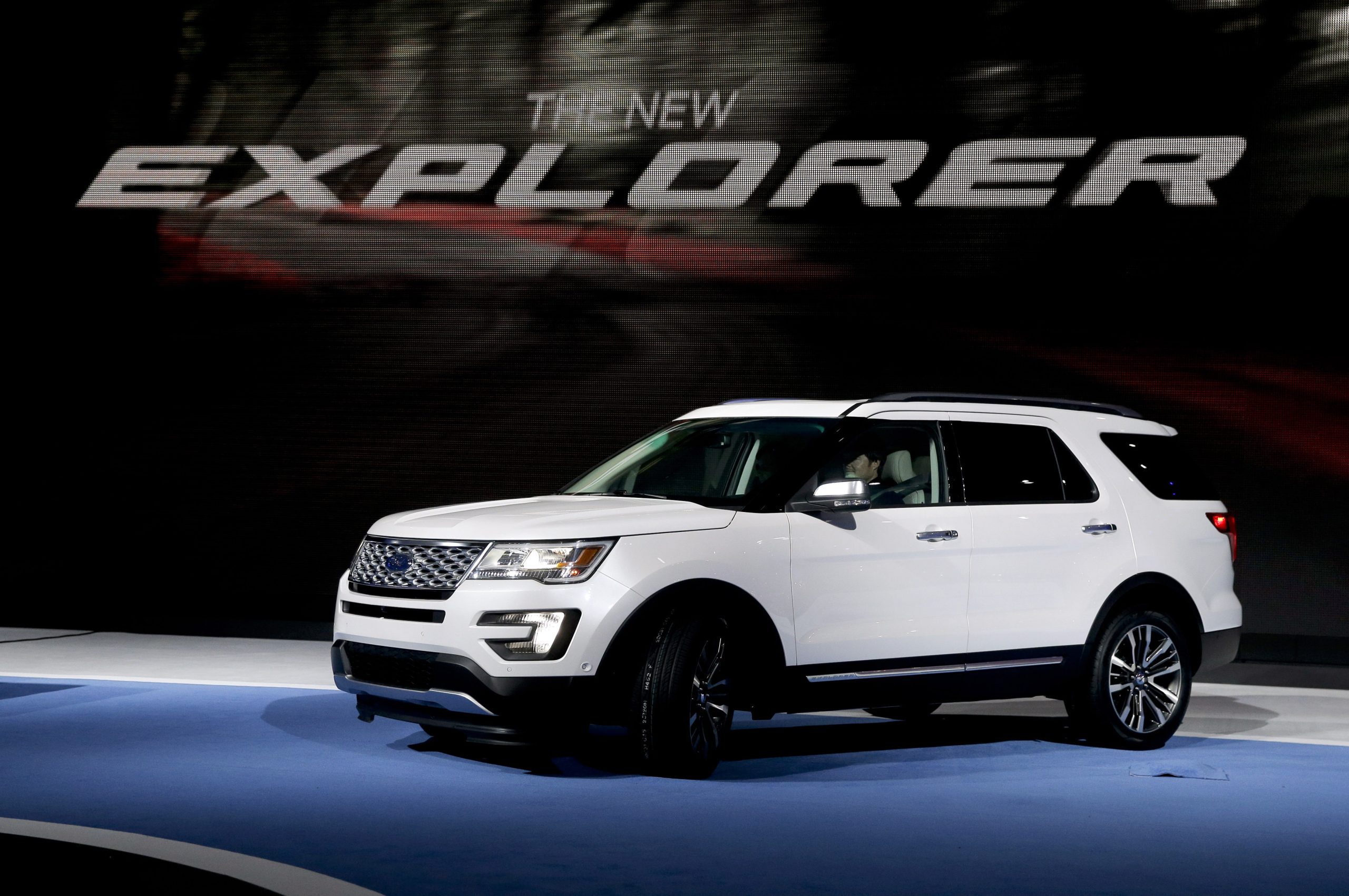 Ford to recall nearly 1.9 million Explorer SUVs to secure trim pieces ...