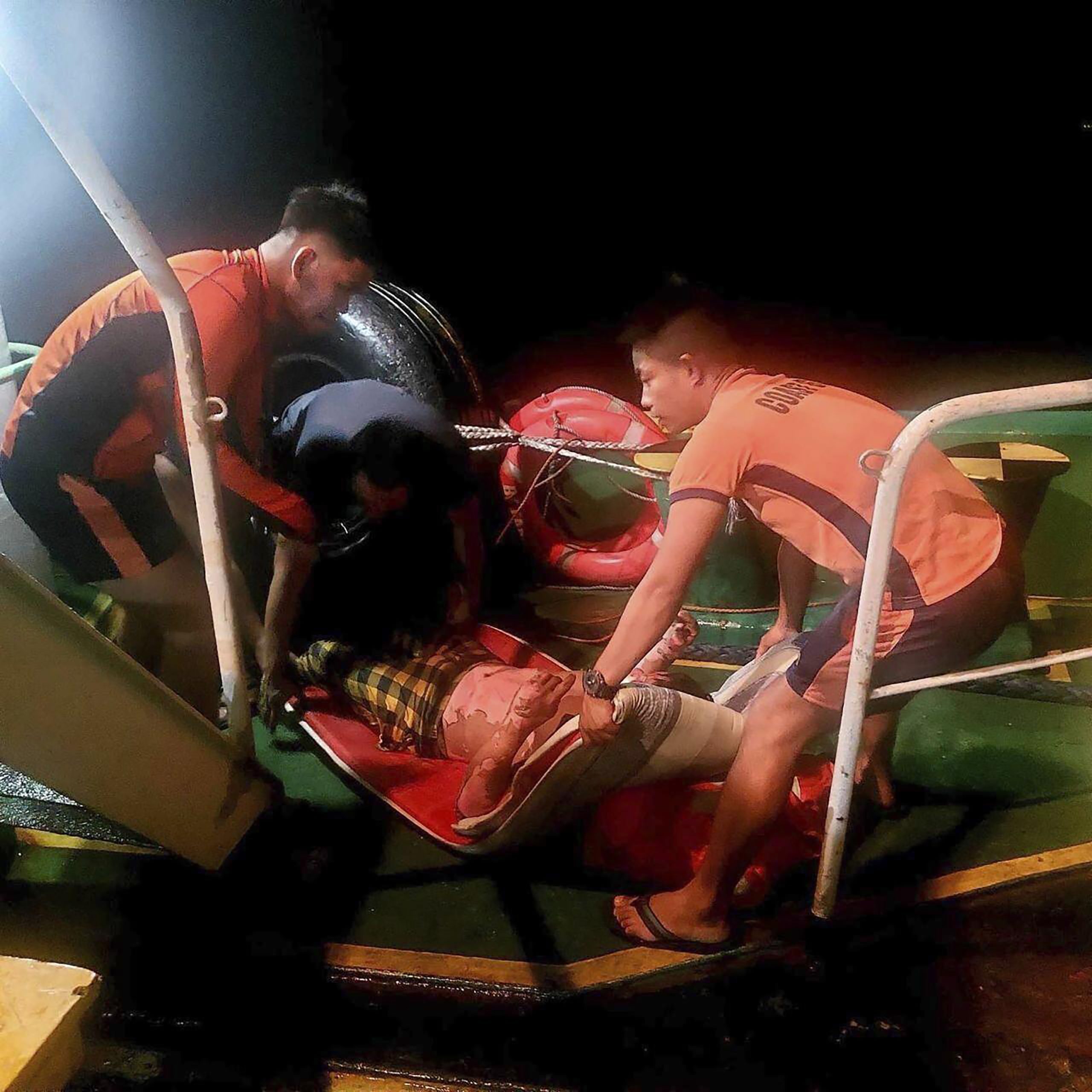 Boat explosion and fire at sea kills 6 Filipino fishermen as 6 others ...