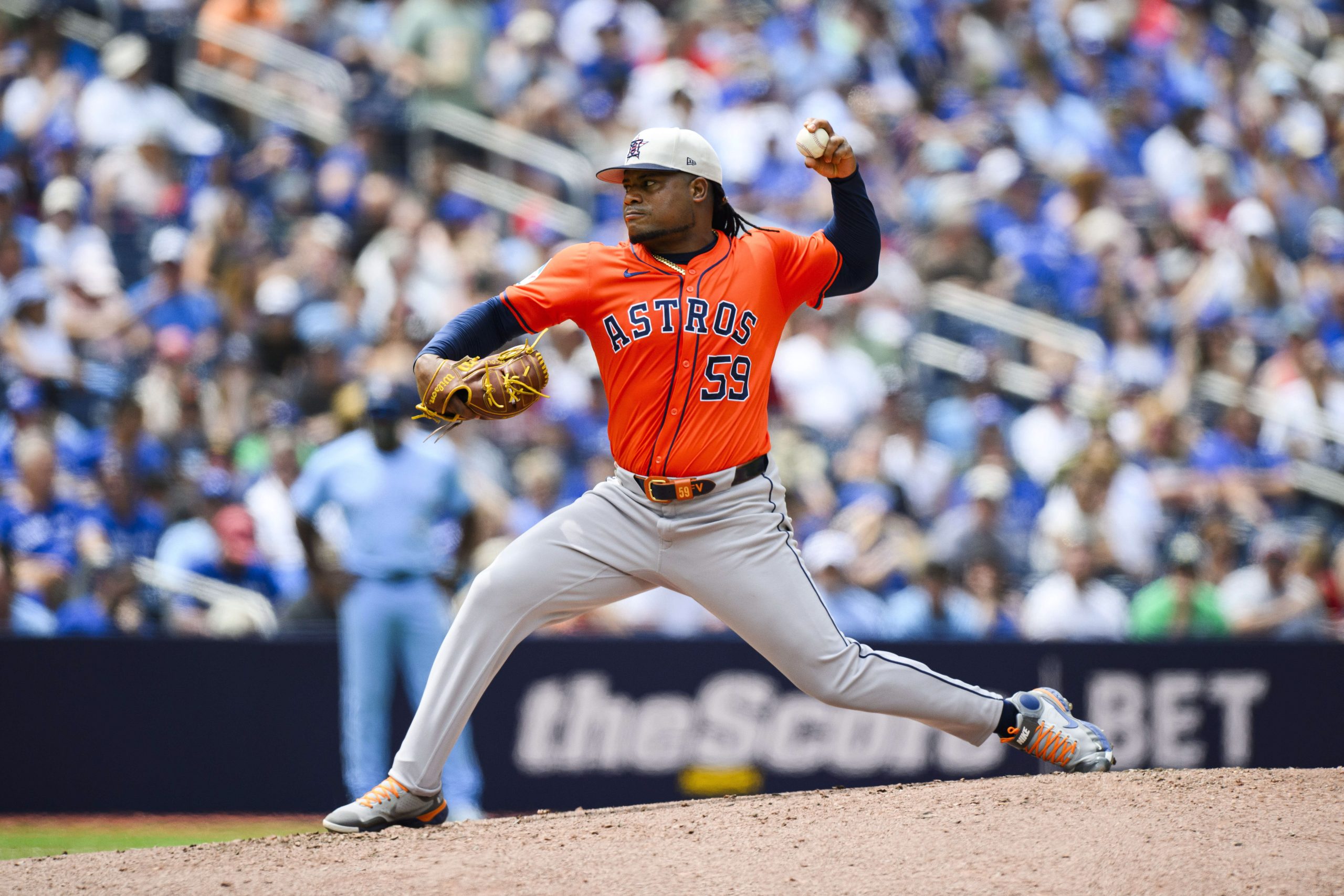 Dubón has tiebreaking hit, Peña homers as Astros beat Blue Jays 5-3 for ...