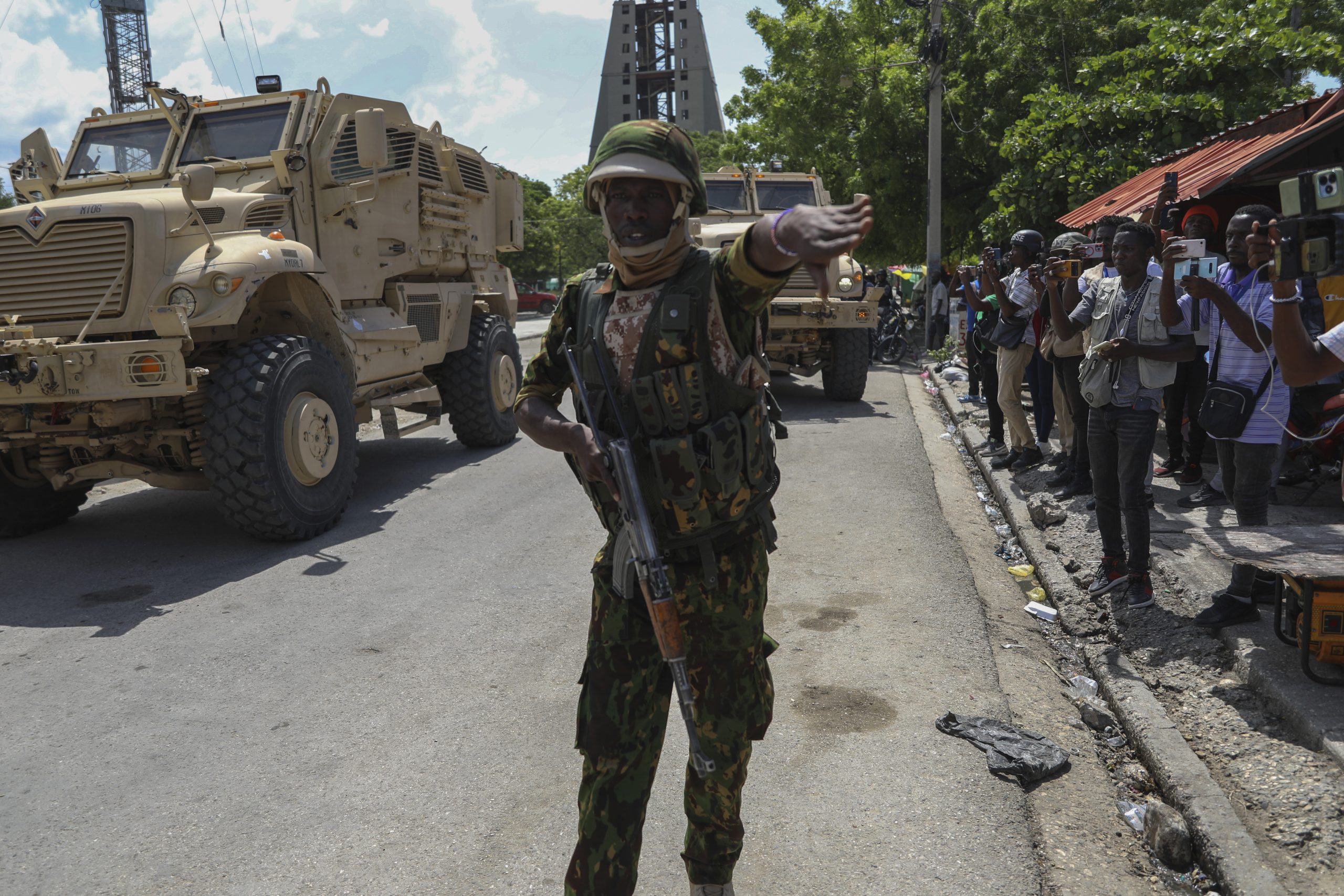 Haiti's prime minister orders gangs to drop weapons and promises to ...