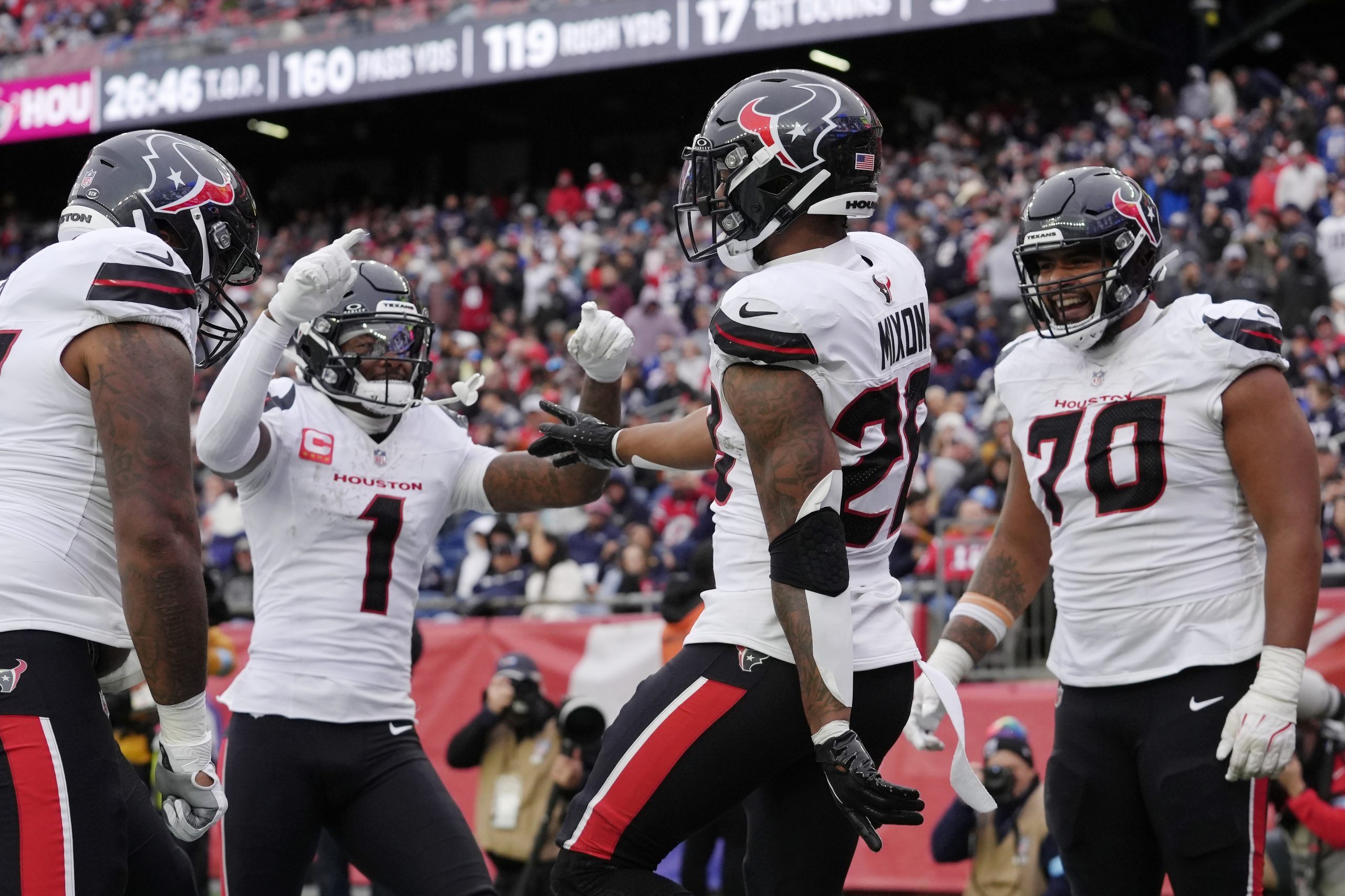 C.J. Stroud throws 3 TD passes as the Texans beat the Patriots 41-21 in ...