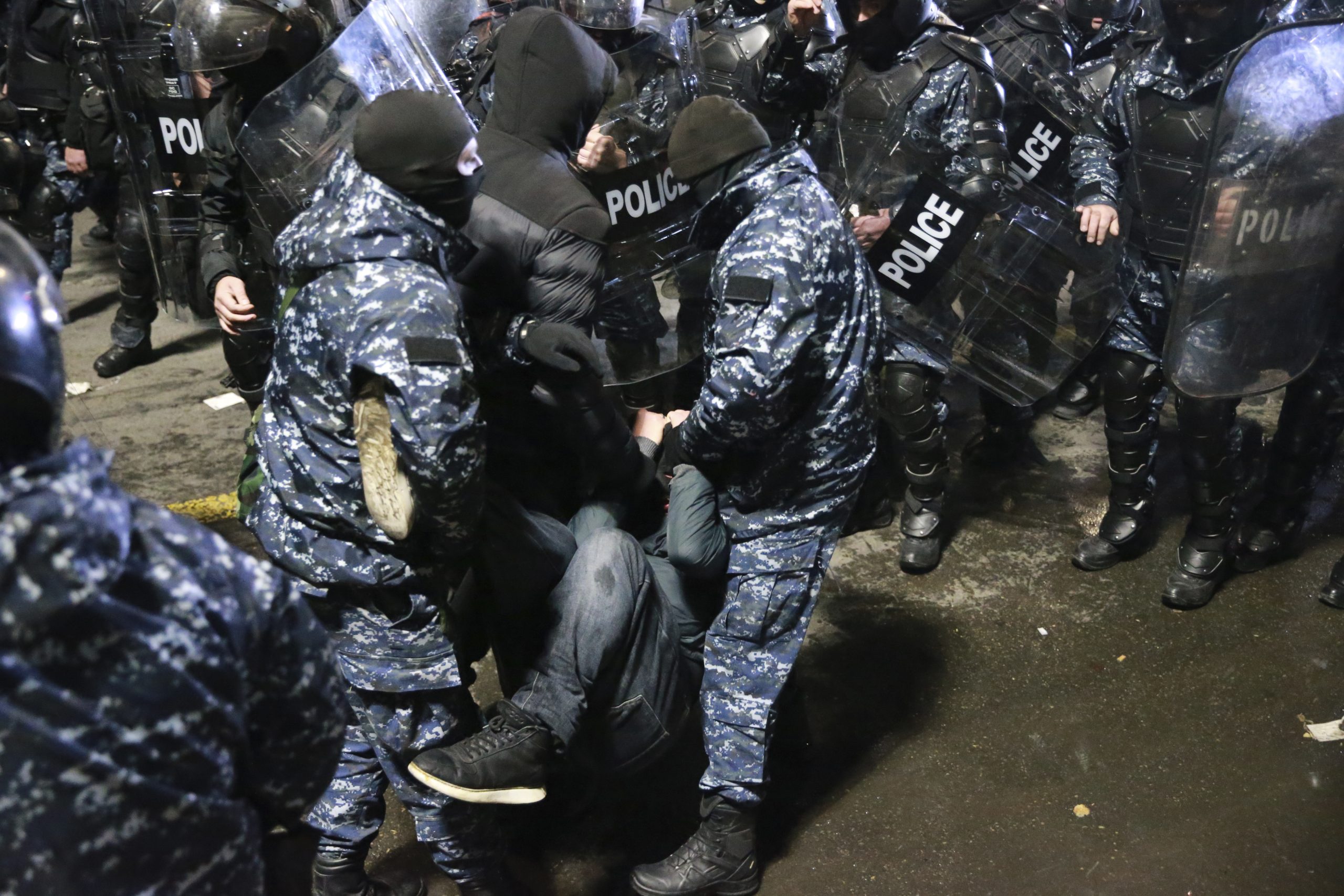 Police in Georgia turn increasingly brutal as mass protests over ending ...