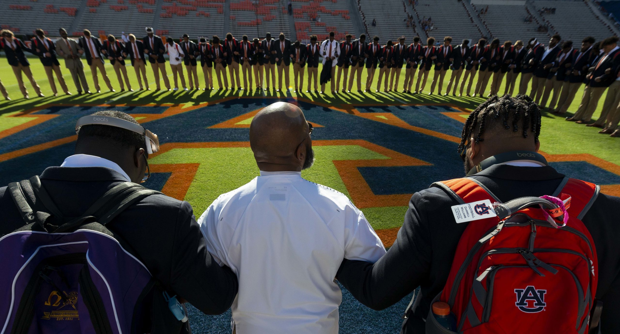 Longtime Auburn football team pastor dies in an accident on an Alabama ...