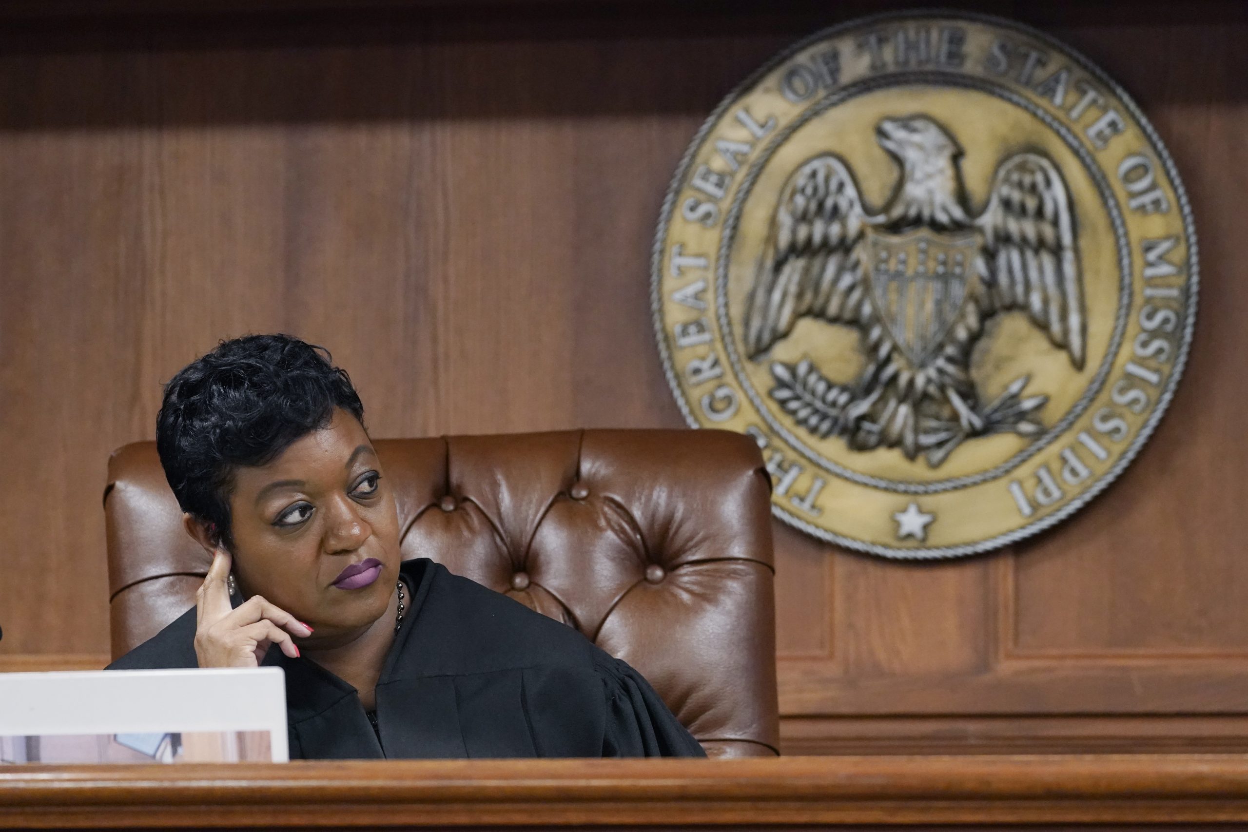 Mississippi judge vacates her order that a newspaper remove its ...