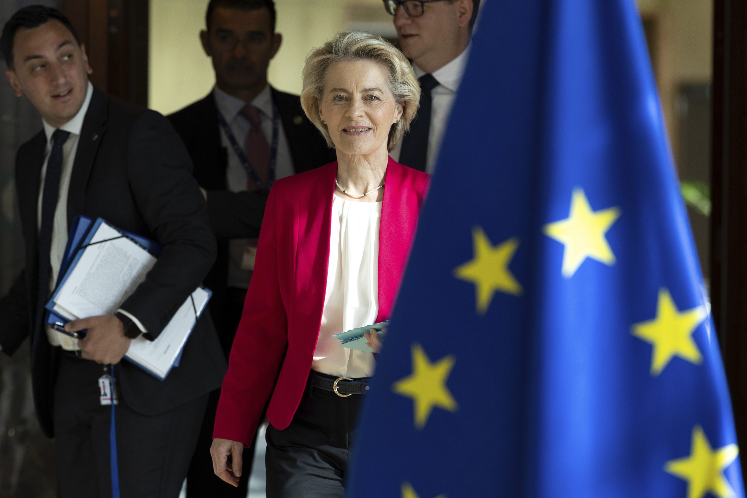 EU trade negotiator says calls with US officials were 'good' after ...