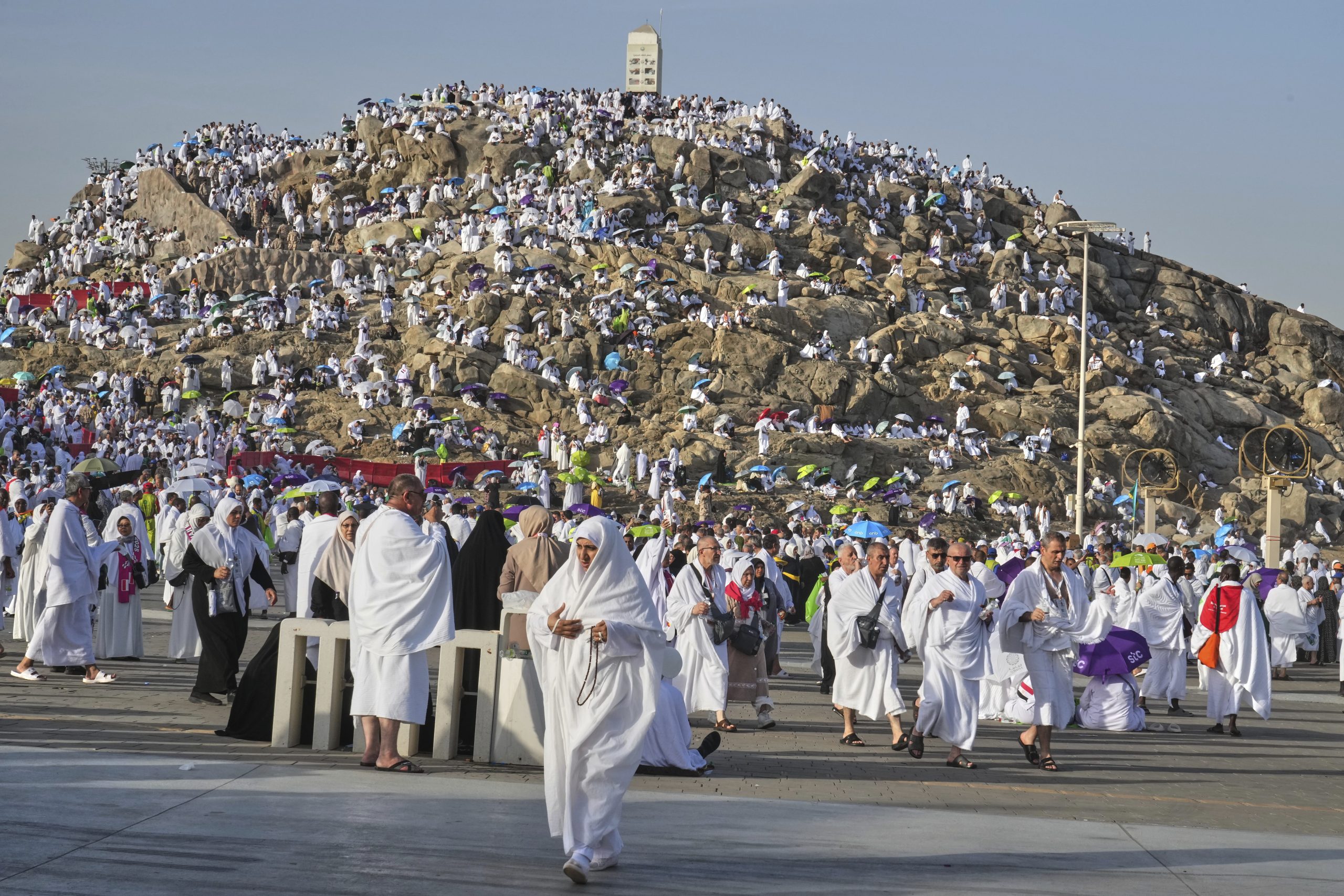 Hajj attendance falls to 30-year-low excluding the COVID-19 pandemic ...