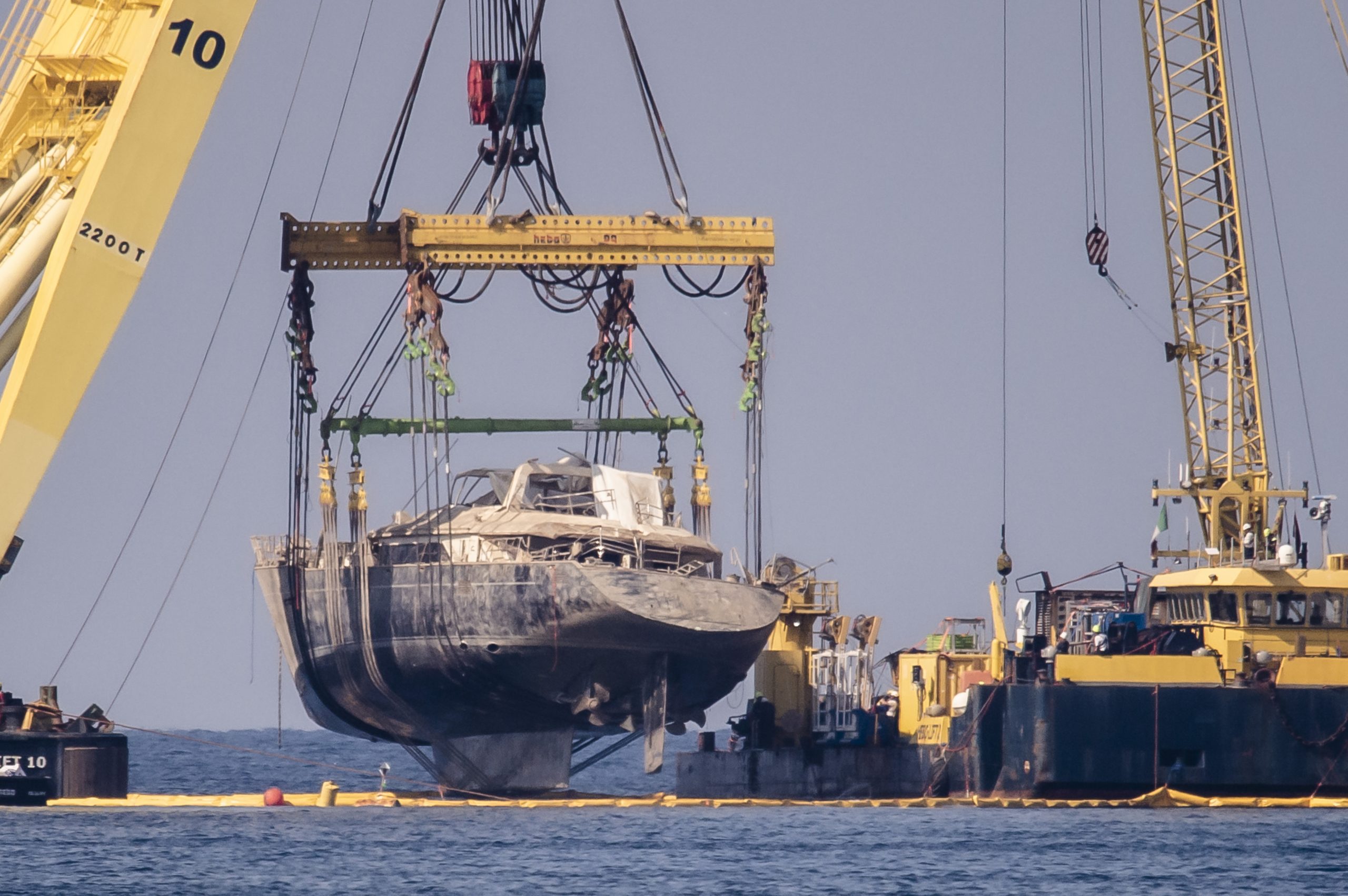 Photos of luxury superyacht that sank off Sicily, killing 7, being ...