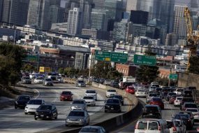 US tells automakers they face no fuel economy penalties for last three ...