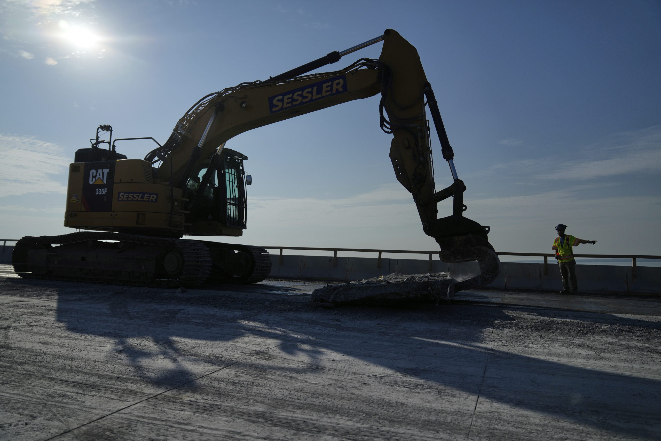 Demolition begins on last pieces of Baltimore's collapsed Francis Scott ...