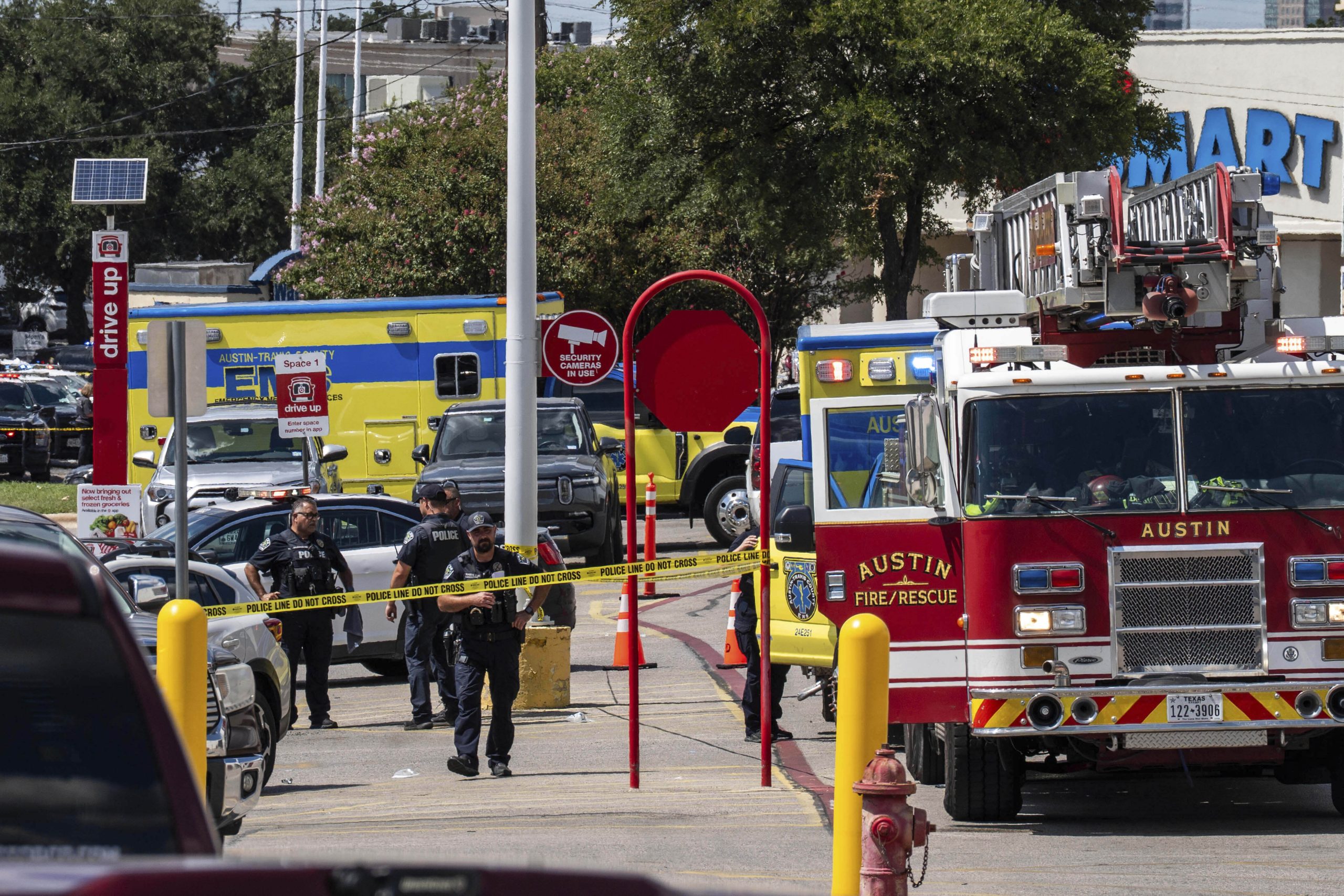 Shooter kills 3 in a Target parking lot in Austin, Texas, before being ...