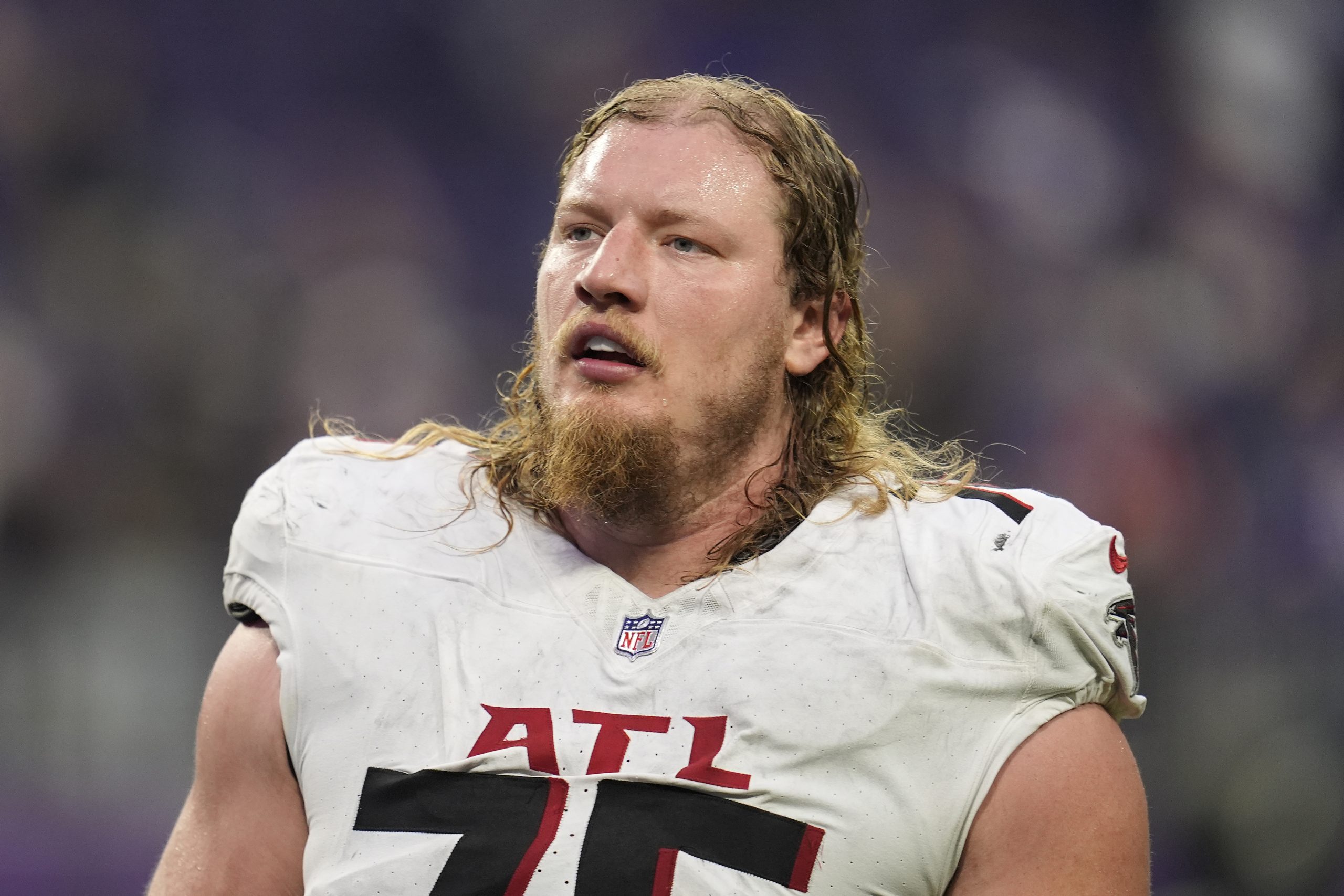 Falcons right tackle Kaleb McGary will miss significant time with leg injury, coach says - SRN News