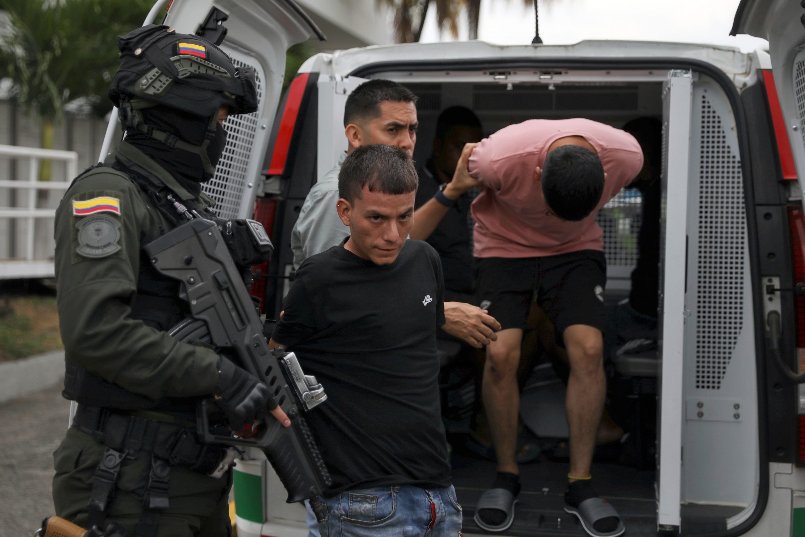 Photos show the aftermath of fatal attacks in Colombia - WYSL NewsPower ...