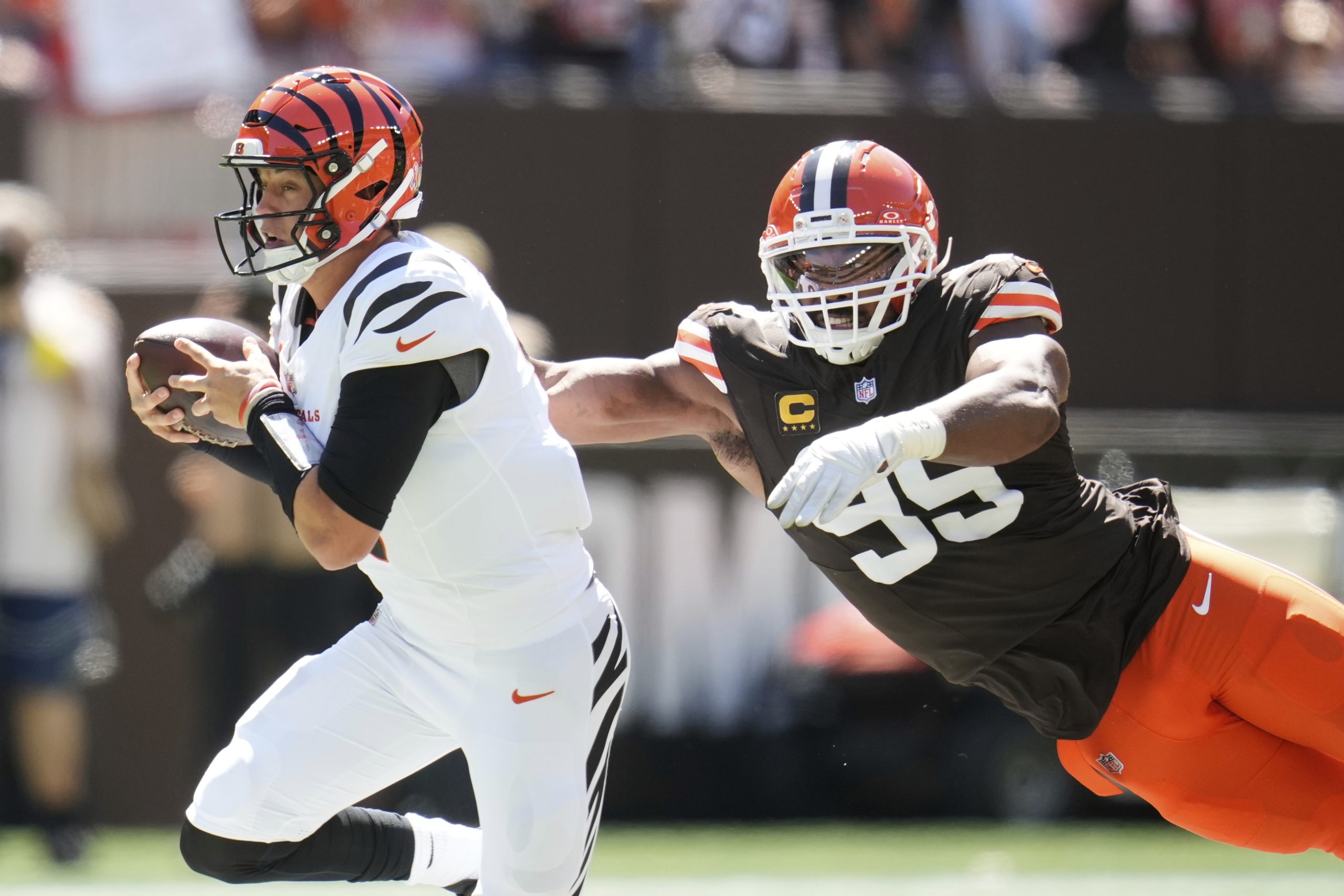 Bengals defense leads the way to 17-16 win over the Browns in opener ...