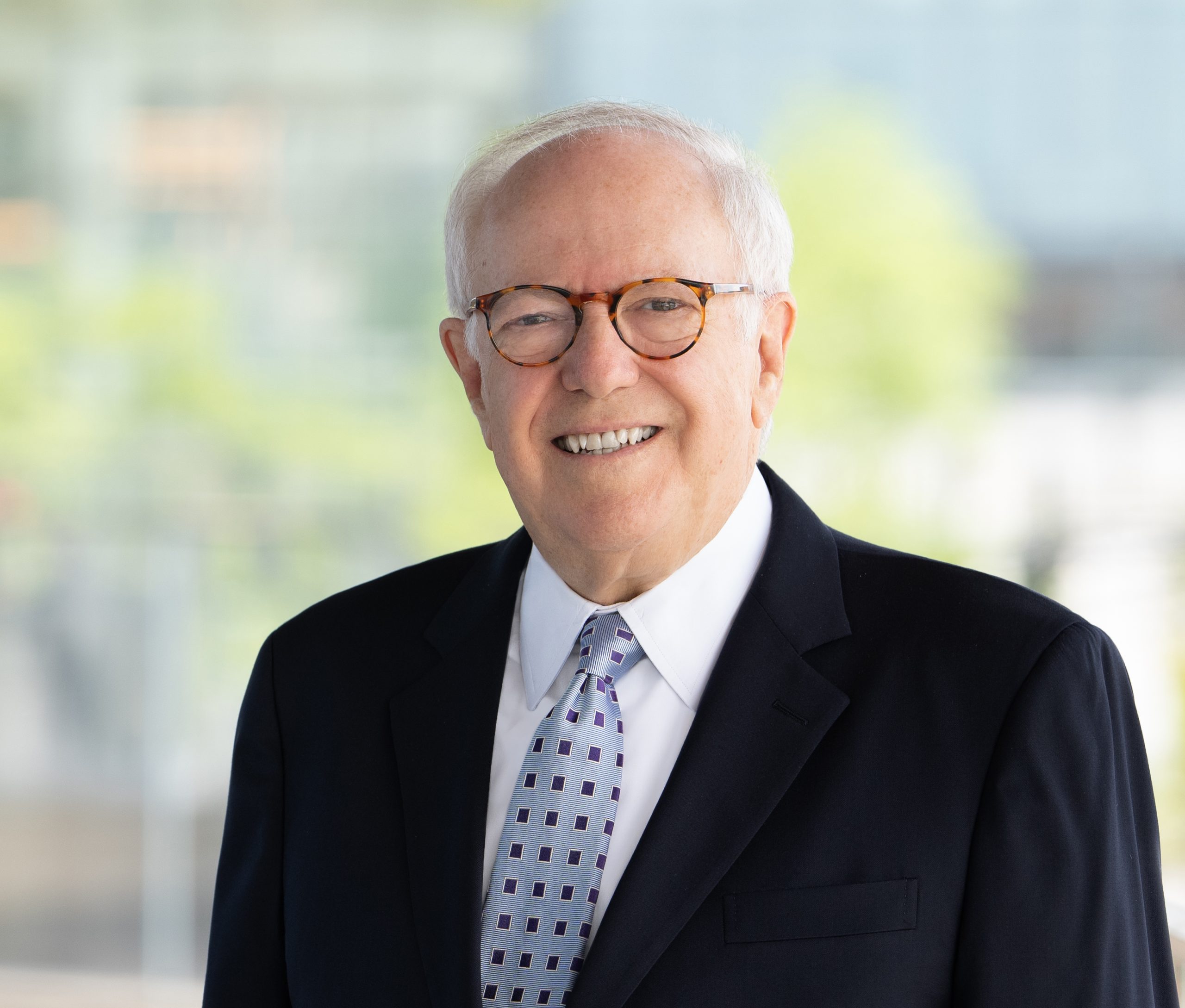 Powerhouse attorney Robert B. Barnett, known for representing the ...