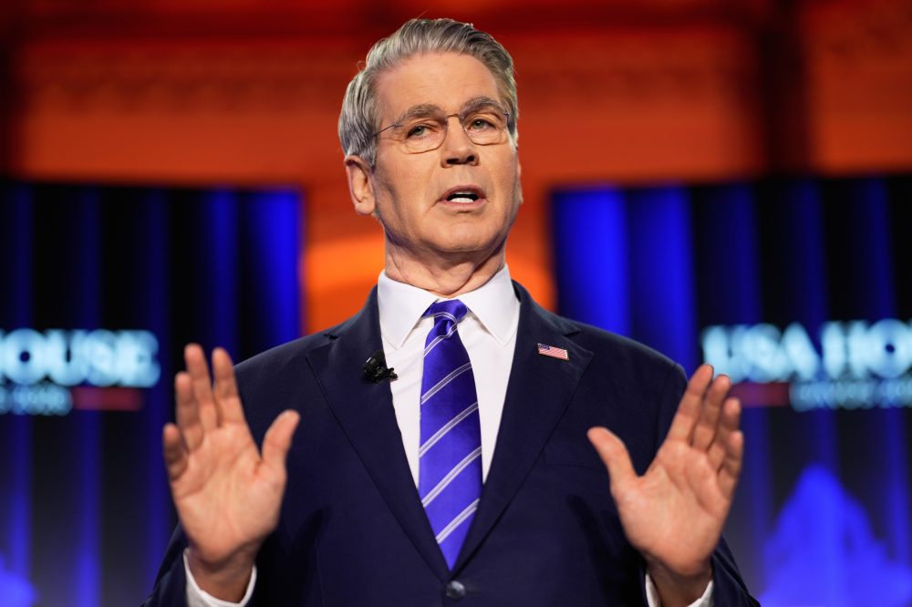 Bessent warns Carney against picking a fight before US-Canada-Mexico ...